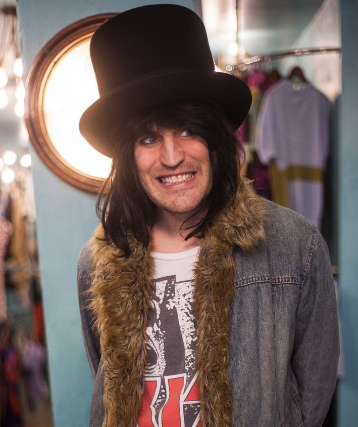 Noel Fielding: Comedian and Actor with a Flair for Surreal Humor